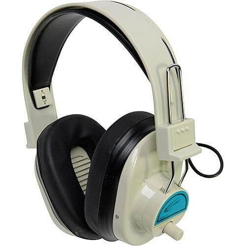 Wireless 6 Person Listening Center at Learning Headphones